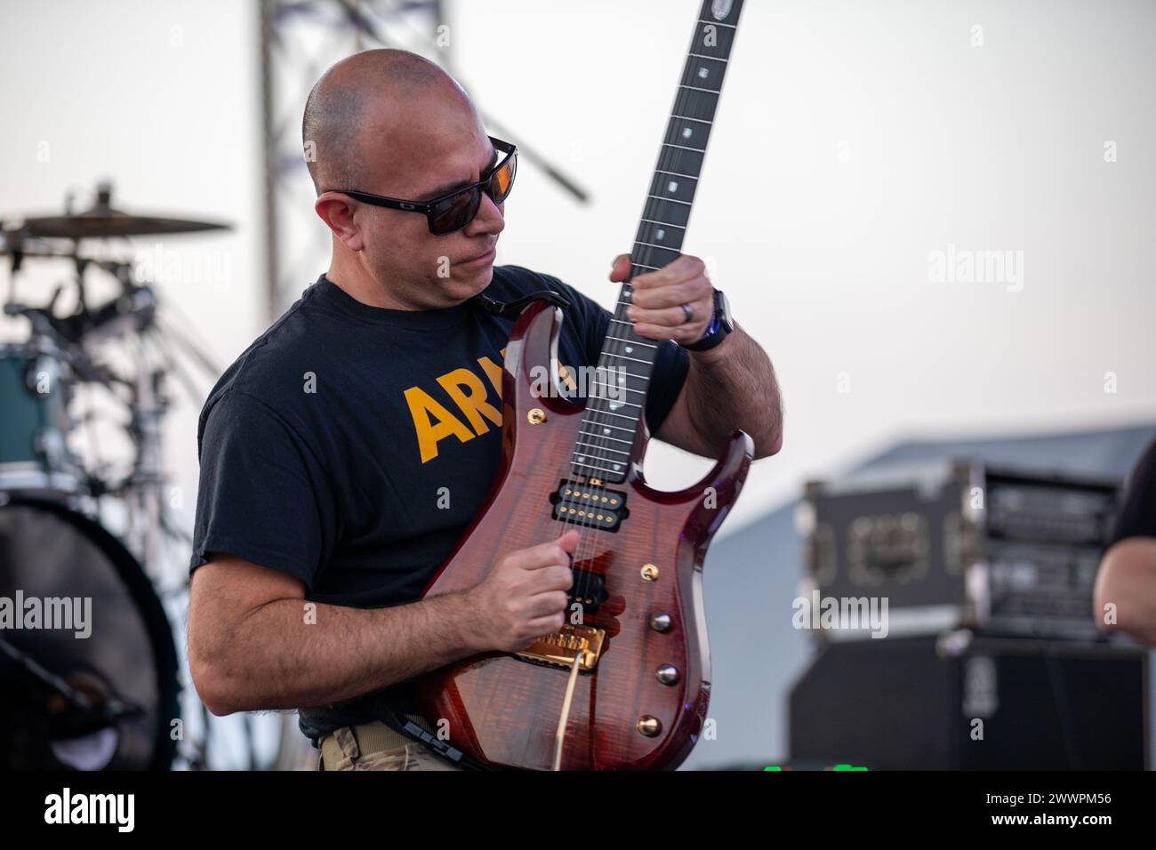 Franklin Montenegro, Kommandeur der 39th Army Band, 54th ...