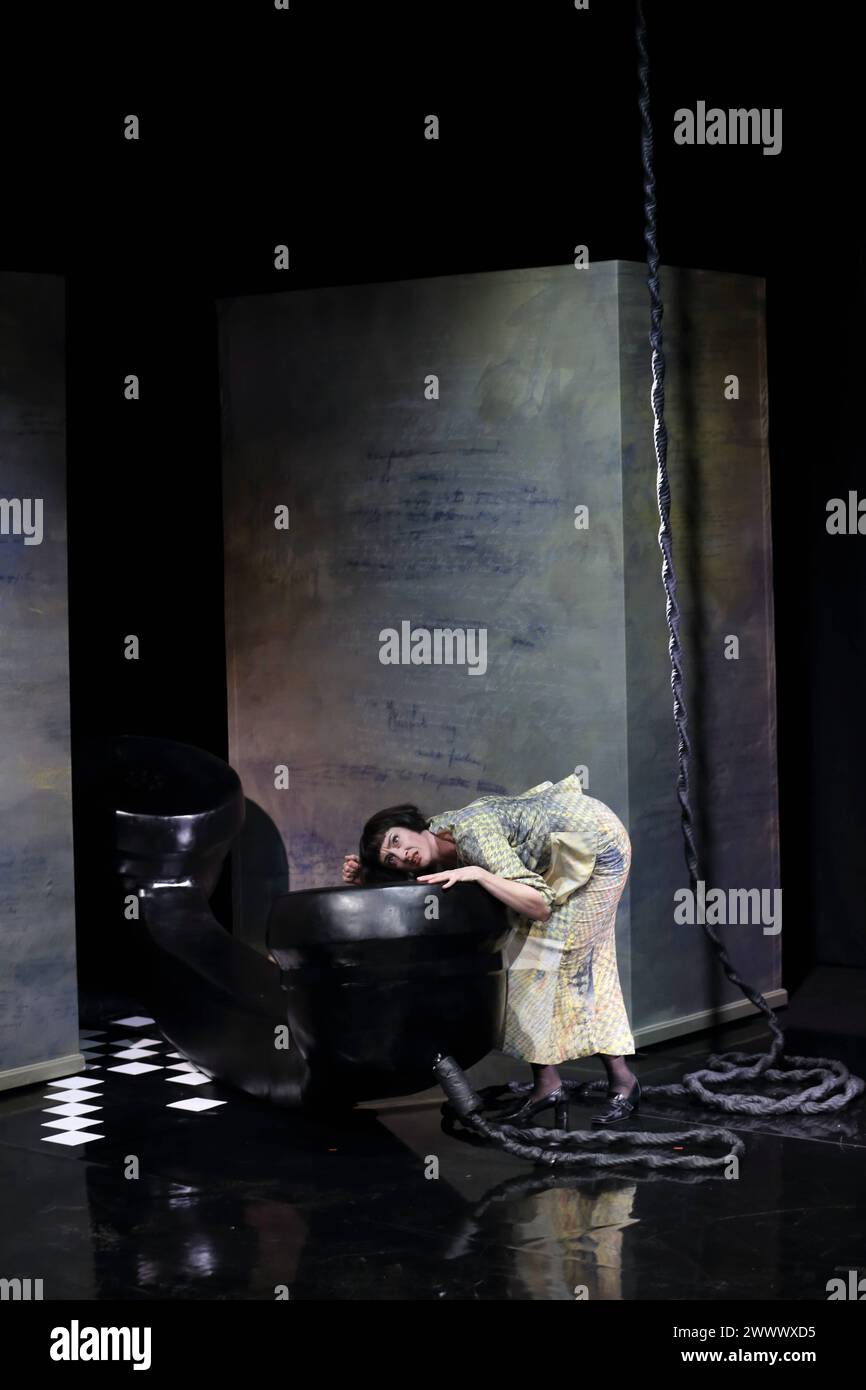 Constanze Becker während der Fotoprobe für das Stück Malina im Berliner Ensemble, Neues Haus, 25 ...