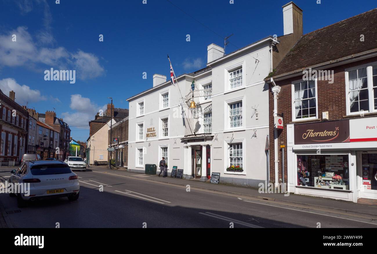 The bell hotel -Fotos und -Bildmaterial in hoher Auflösung – Alamy