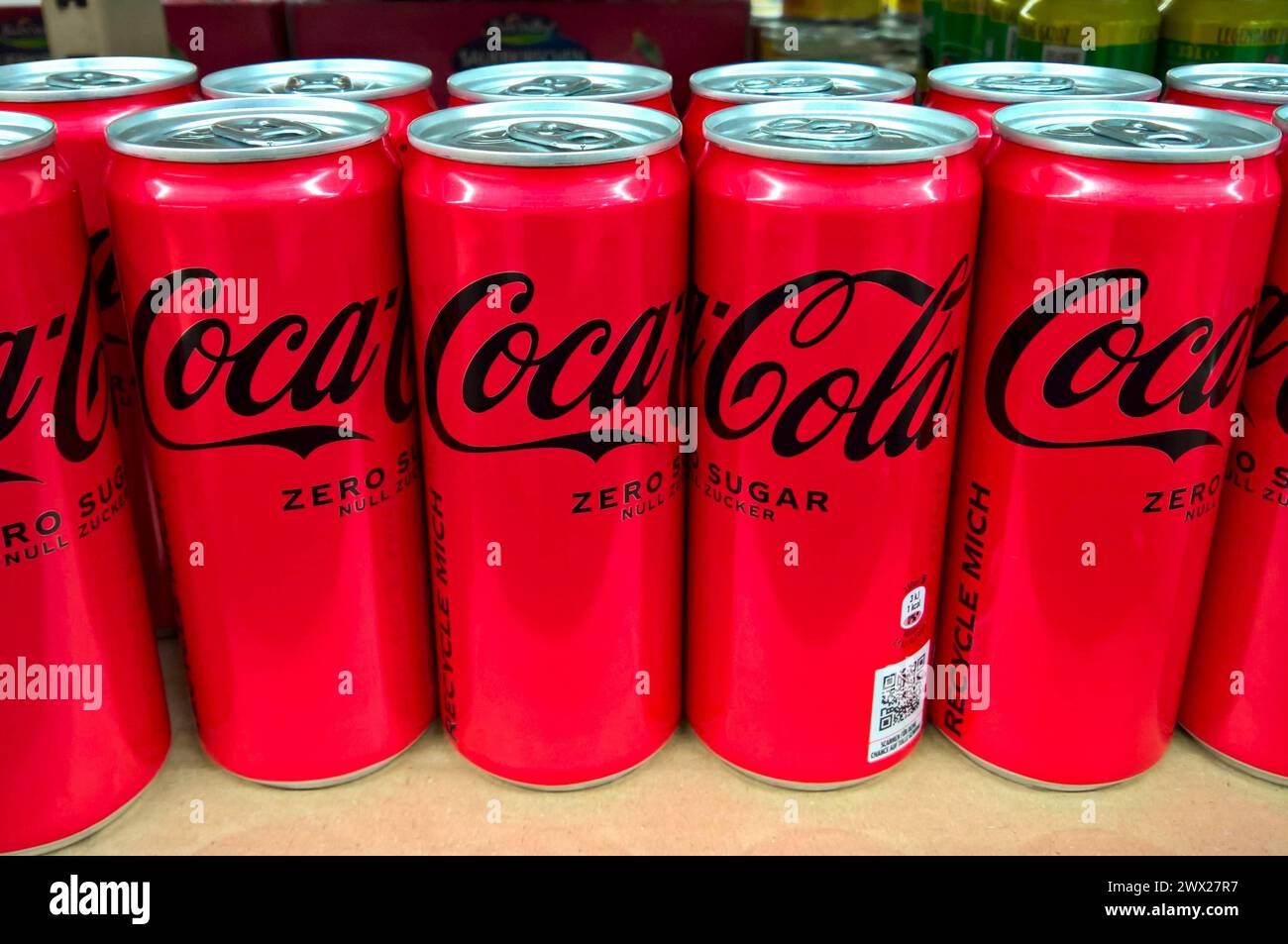 Coca cola null zucker -Fotos und -Bildmaterial in hoher Auflösung – Alamy