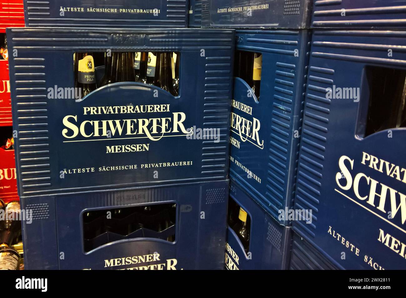 Schwerter Meissen - Bier Brauerei. Die Privatbrauerei Schwerter Meissen GmbH ist eine ...