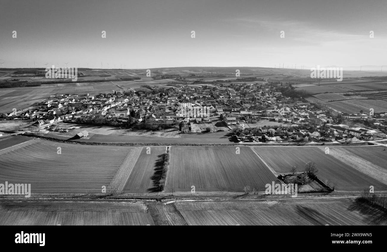 Osterreich luftbild -Fotos und -Bildmaterial in hoher Auflösung – Alamy