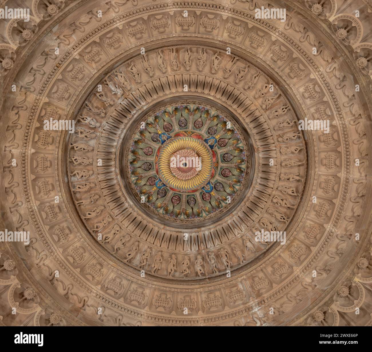 Shree sanatan hindu -Fotos und -Bildmaterial in hoher Auflösung – Alamy