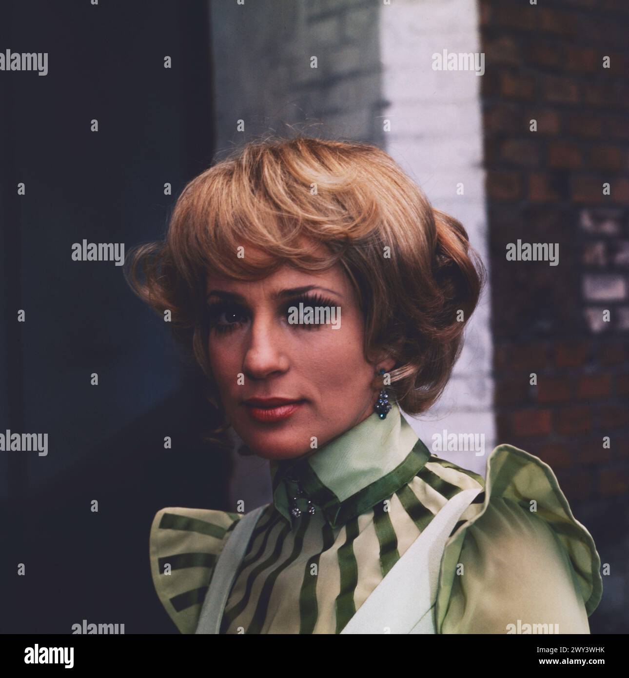 Dagmar koller 1970er -Fotos und -Bildmaterial in hoher Auflösung – Alamy
