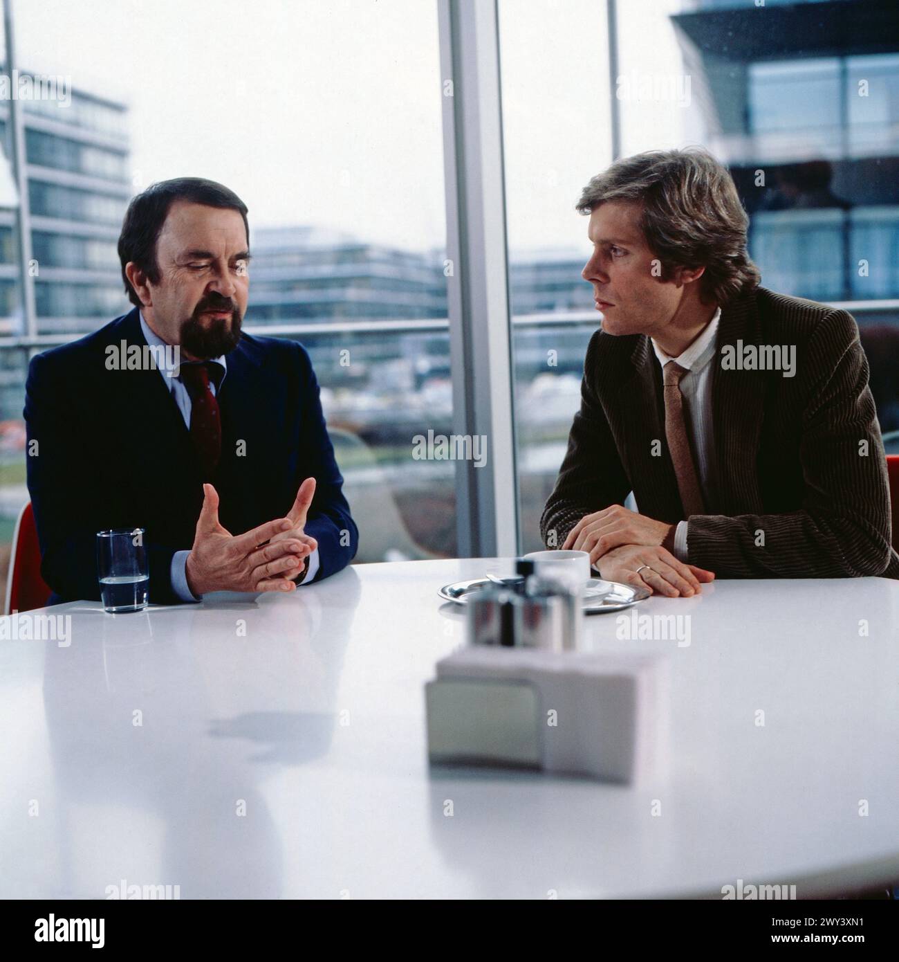 Mit herbert reinecker -Fotos und -Bildmaterial in hoher Auflösung – Alamy