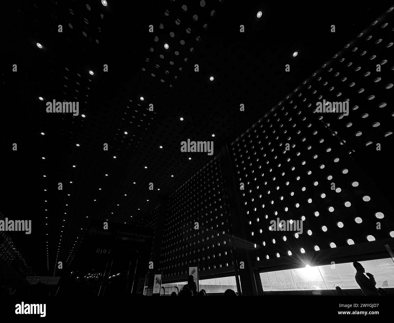 Mexico city airport Schwarzweiß-Stockfotos und -bilder - Alamy