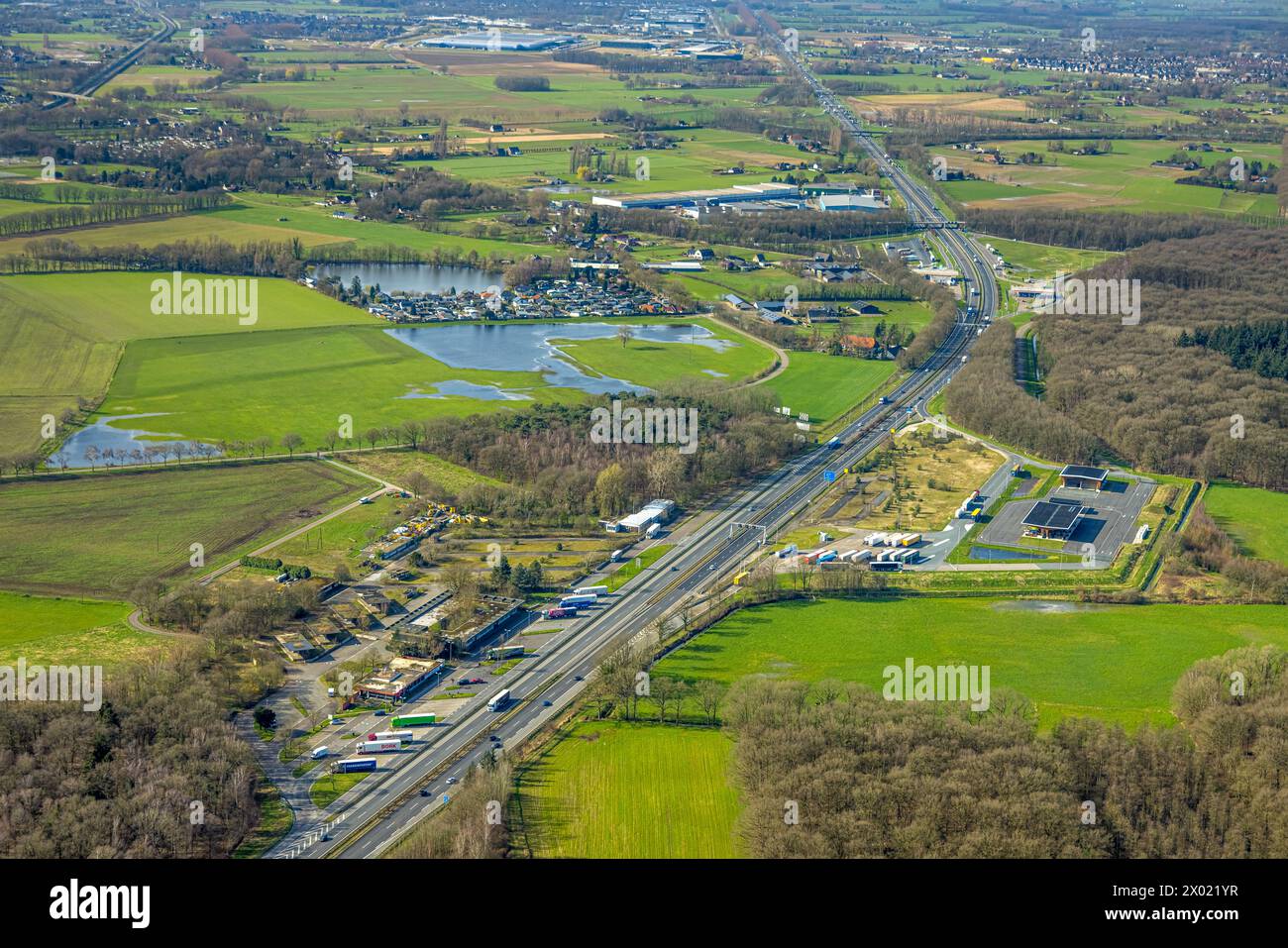 Autobahn a12 -Fotos und -Bildmaterial in hoher Auflösung – Alamy