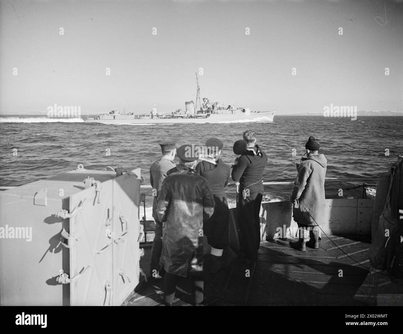 AN BORD DER HMS KIPLING, MIT DER FÜNFTEN ZERSTÖRERFLOTTE. 1941 AUF SEE ...