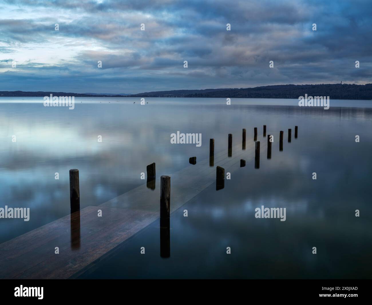 Uferpromenade in diessen am ammersee -Fotos und -Bildmaterial in hoher ...