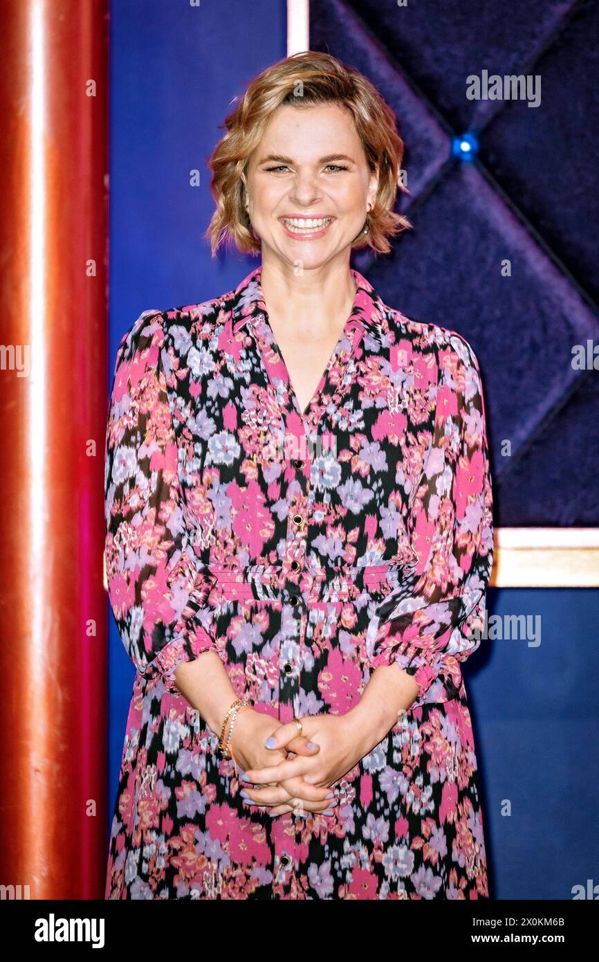 MDR - Flussboot. Moderatorin Julia Menger anläßlich der Aufzeichnung ...