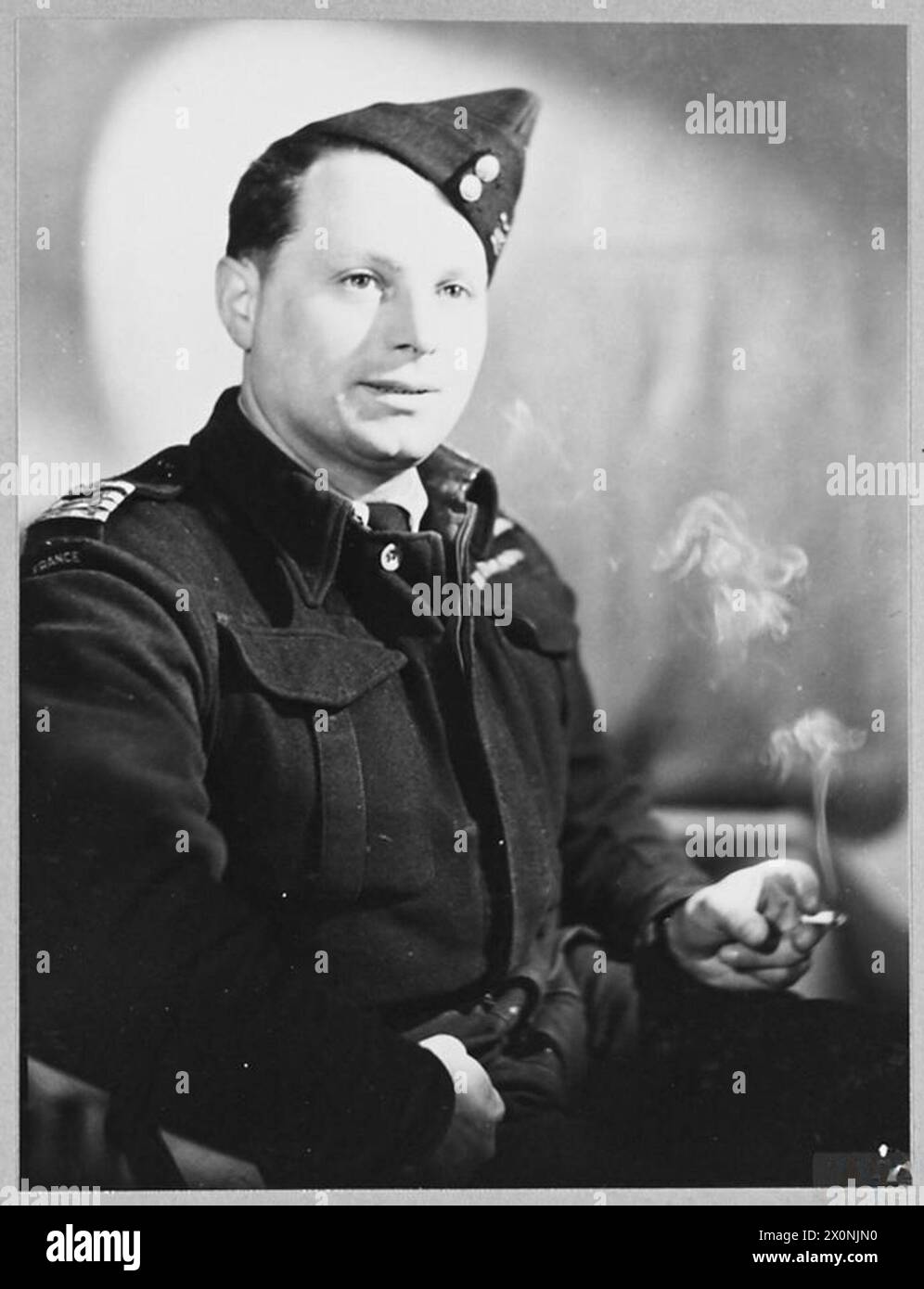 Fotografisches negativ aus dem Jahr 1945 mit Commander A.M. Stoltz von ...