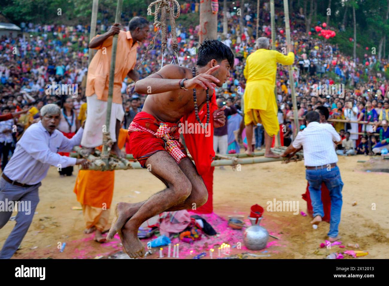 Charak puja 2024 -Fotos und -Bildmaterial in hoher Auflösung – Alamy