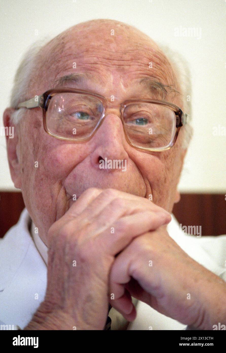 Der österreichische Physiker und Internist Univ.-Prof.DDR. Karl Fellinger ist einer der ...