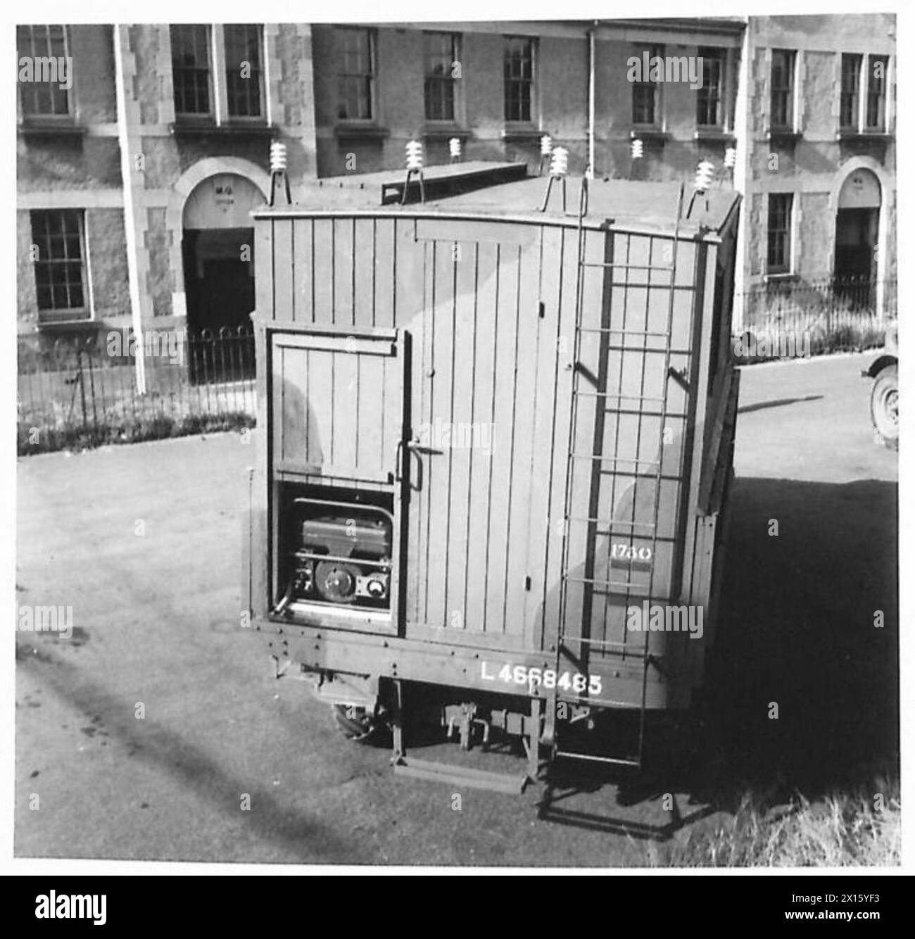 ADAPTING A ARMY LORRY – die Adaption eines 3-Tonnen-4-Rad-G.S.-LKW der ...