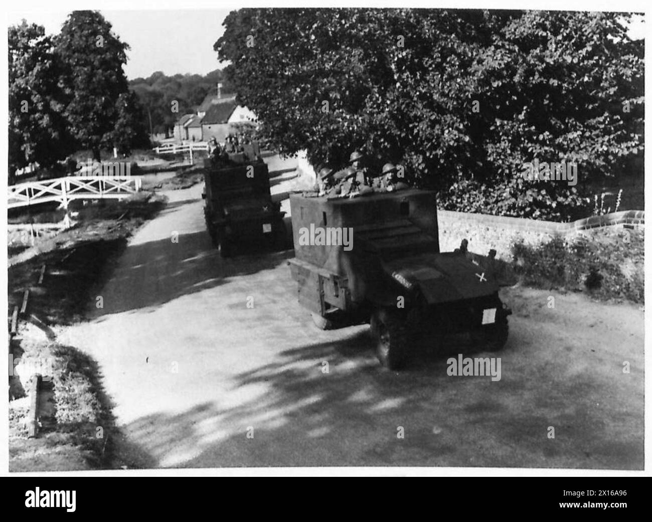 übung der mobilen einheit Schwarzweiß-Stockfotos und -bilder - Alamy
