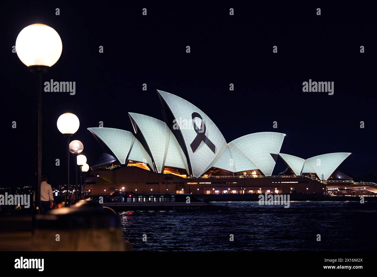 Sydney. April 2024. Dieses Foto vom 15. April 2024 zeigt das Opernhaus ...