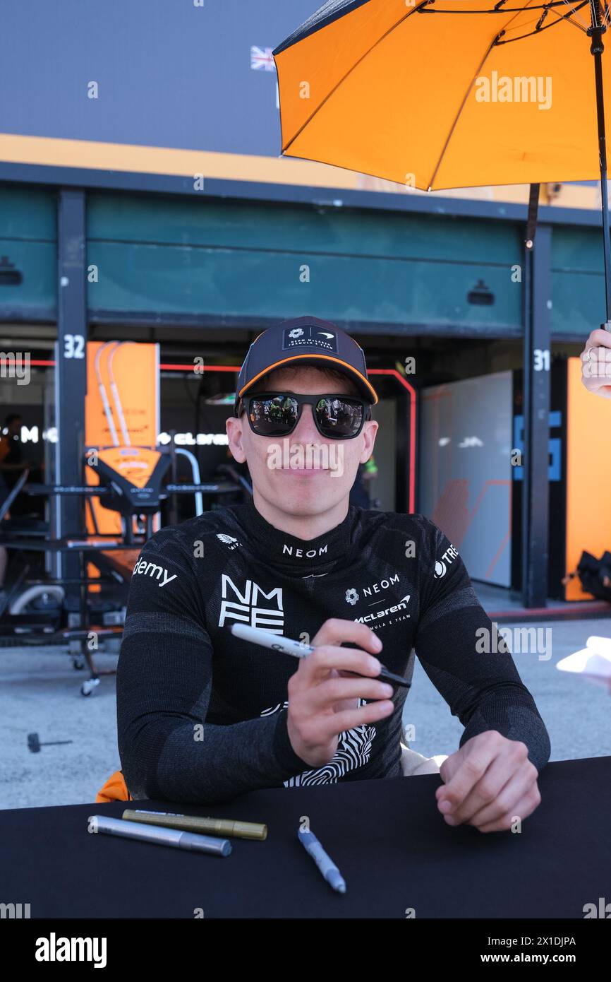Neom mclaren formula e -Fotos und -Bildmaterial in hoher Auflösung – Alamy