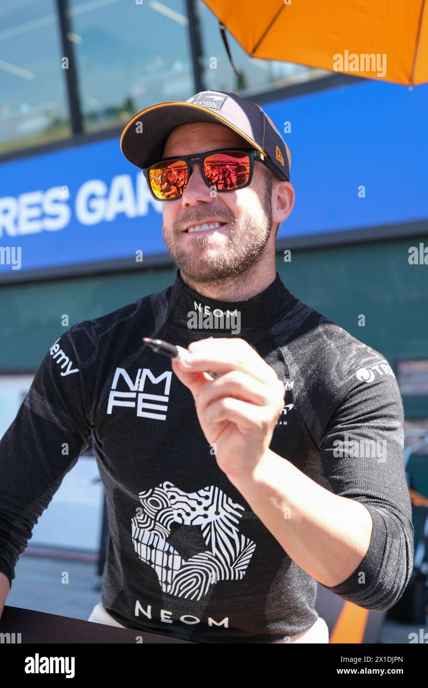 Neom mclaren formula e -Fotos und -Bildmaterial in hoher Auflösung – Alamy