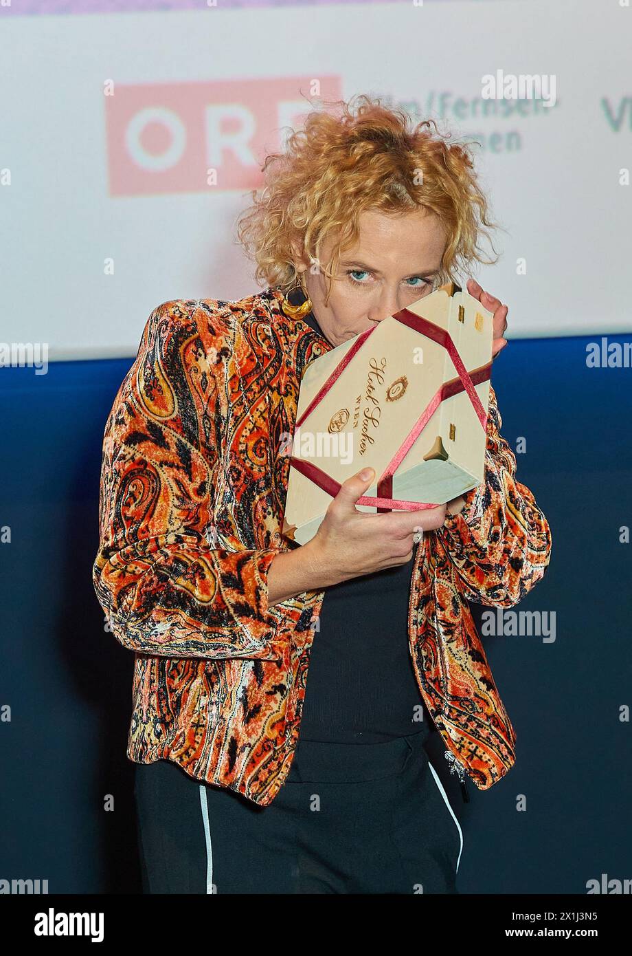 Premiere des Films ' vier zauberhafte Schwestern ' im Village Cinema in ...