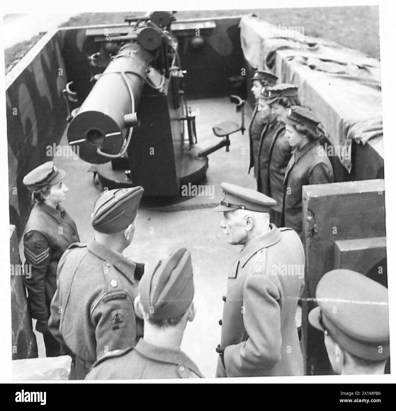 FELDMARSCHALL LORD MILNE BESUCHT FLUGABWEHRBRIGADE - Feldmarschall Lord ...