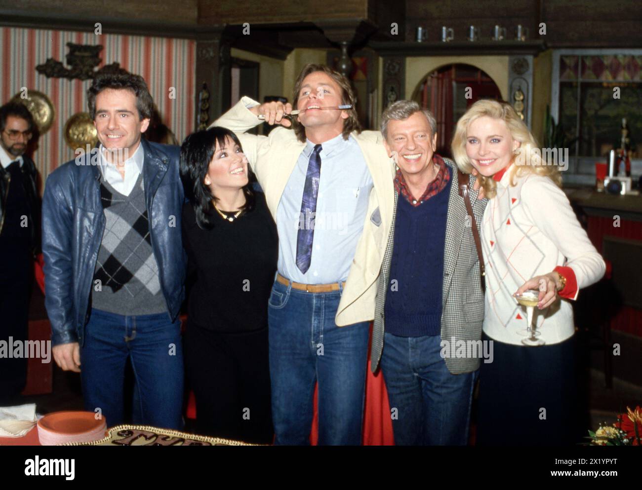Threes company -Fotos und -Bildmaterial in hoher Auflösung – Alamy
