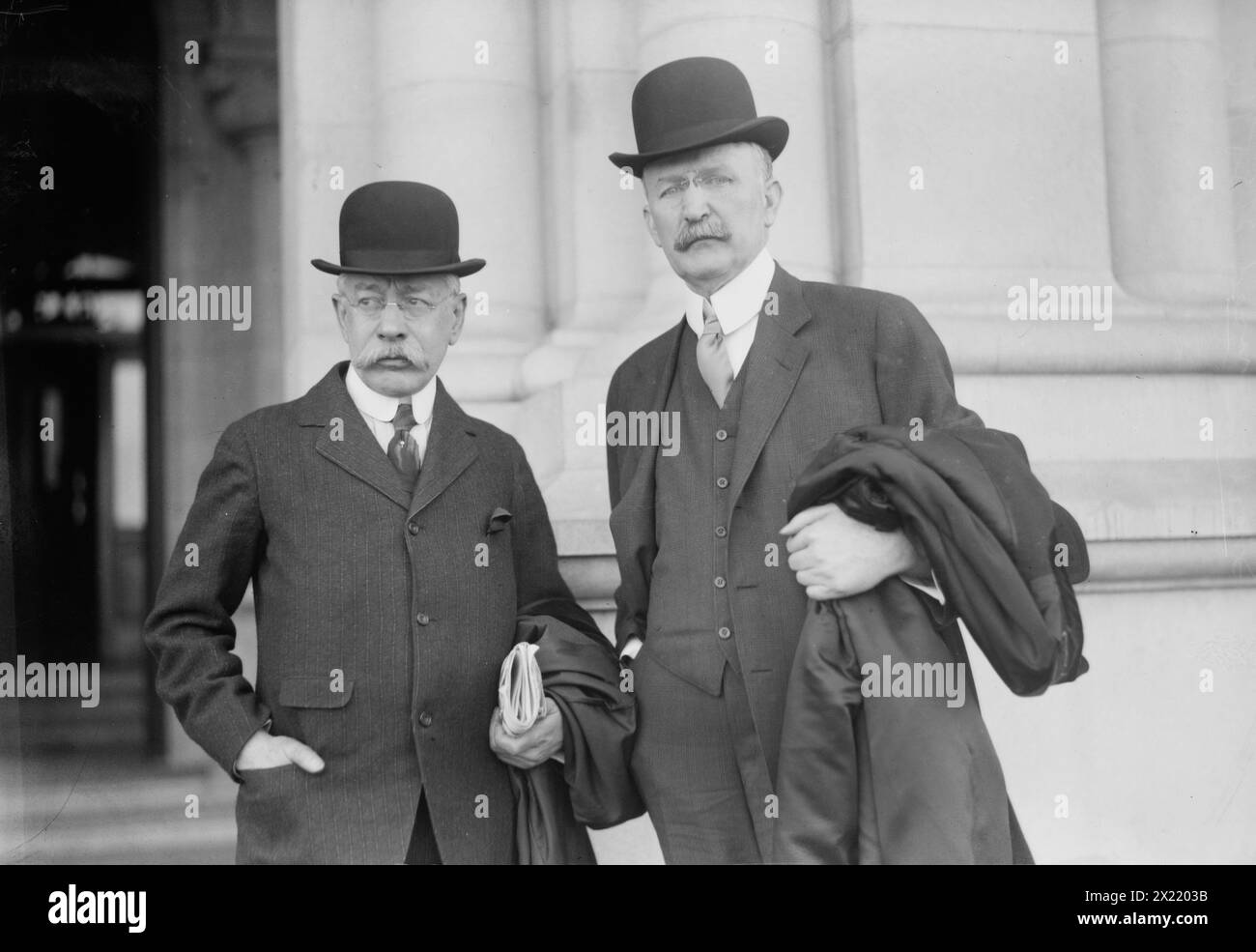 Geo Wickersham [und] W.F. Sheehan, zwischen 1910 und 1915. Zeigt den ...