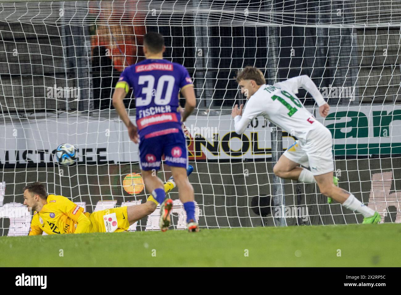 ABD0143 20240423 - INNSBRUCK - ÖSTERREICH: 1:0 durch Denis Tomic (WSG ...