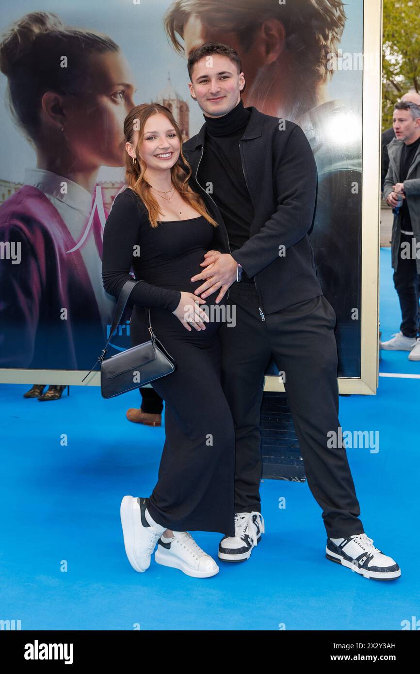 Amazon Prime Premiere - Maxton Hall - die Welt zwischen uns Alina Moor ...