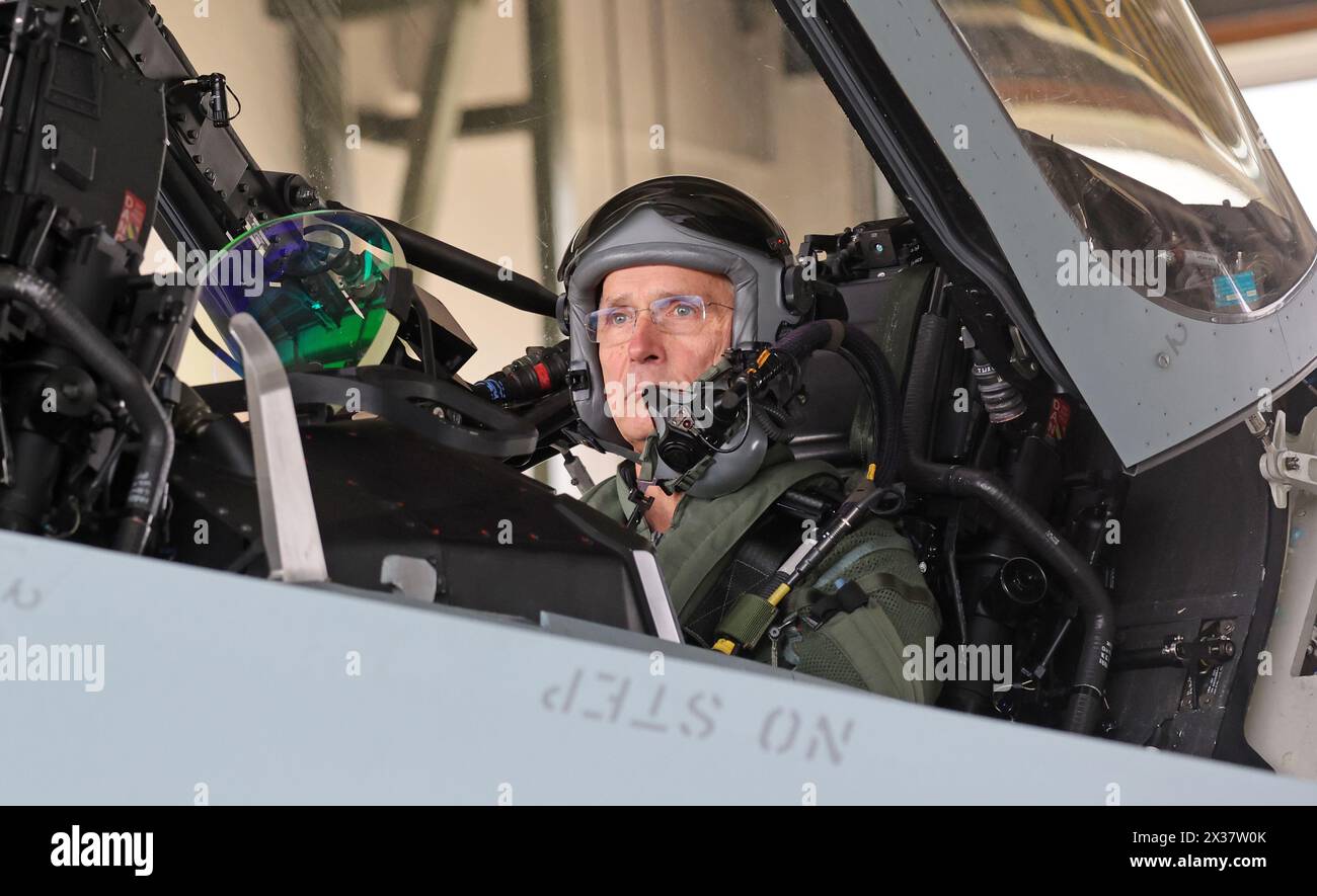 Laage, Deutschland. April 2024. Jens Stoltenberg, NATO-Generalsekretär ...