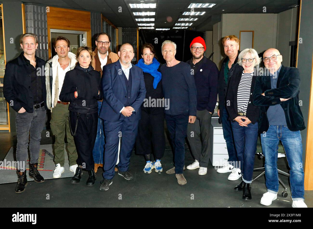 Jan Kruse, Andreas Pietschmann, Caroline Eichhorn, Thomas Loibl ...