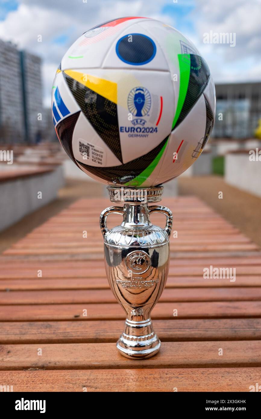 Logo der euro 2024 deutschland -Fotos und -Bildmaterial in hoher ...