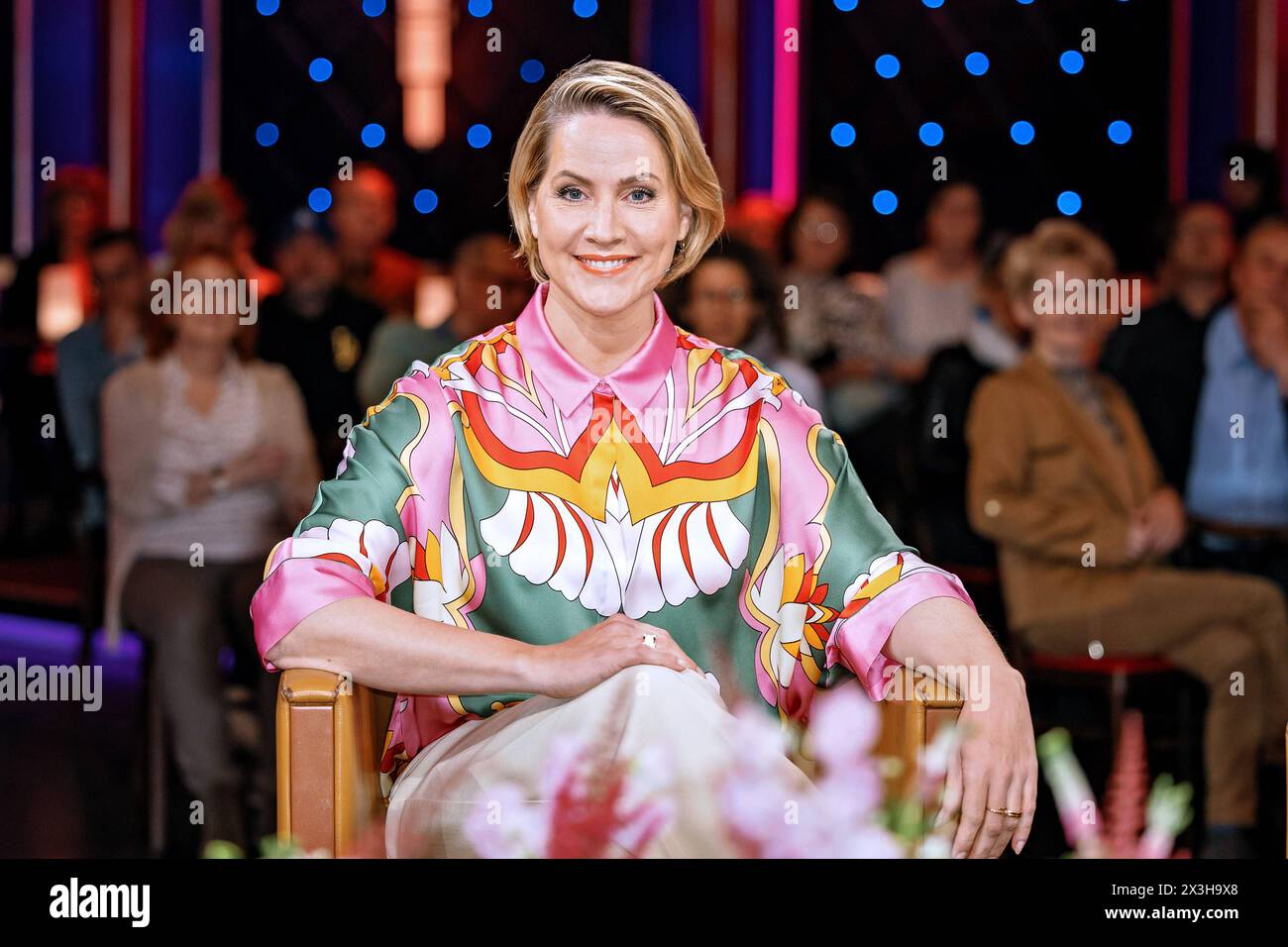 MDR - Flussboot. Moderatorin Judith Rakers anläßlich der Aufzeichnung ...