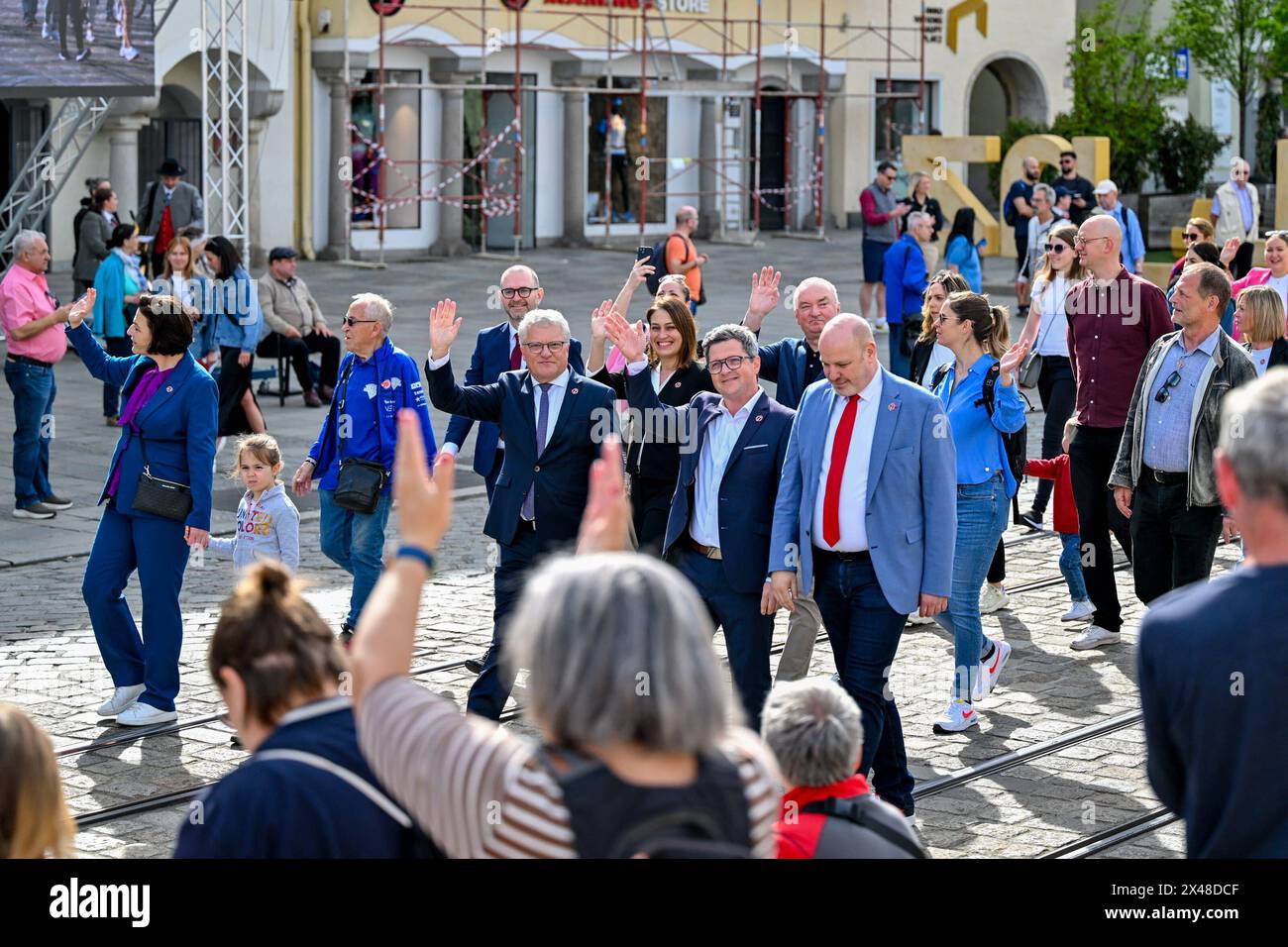 Hauptplatz Linz, 1. Mai Umzug 2024 01.05.2024, Hauptplatz Linz, AUT ...