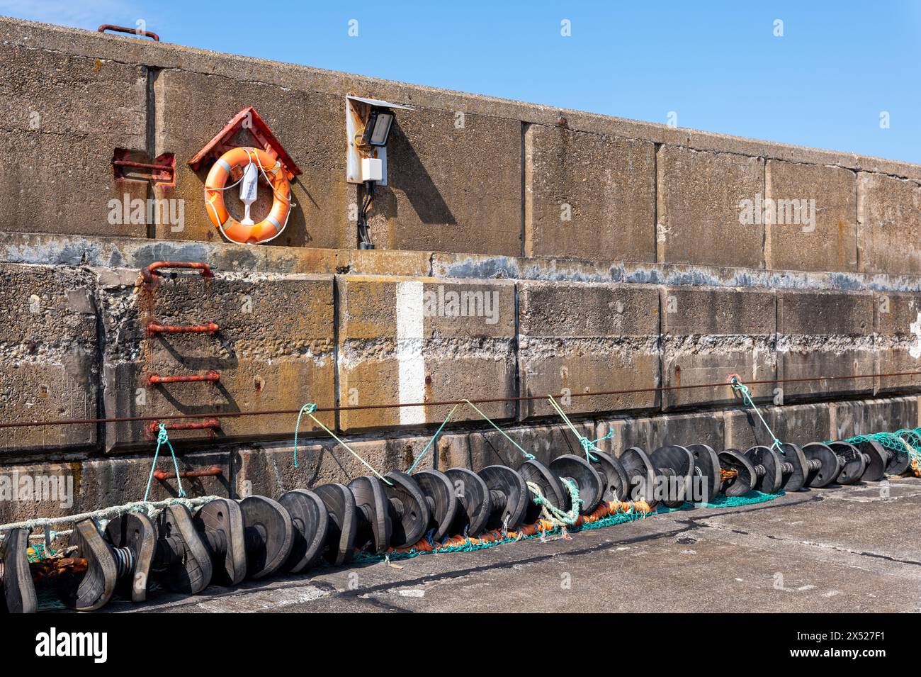 3. Mai 2024. Buckie, Moray, Schottland. Dies ist die Mauer im Buckie ... 3. Mai 2024. Buckie, Moray, Schottland. Dies ist die Mauer im Buckie ...