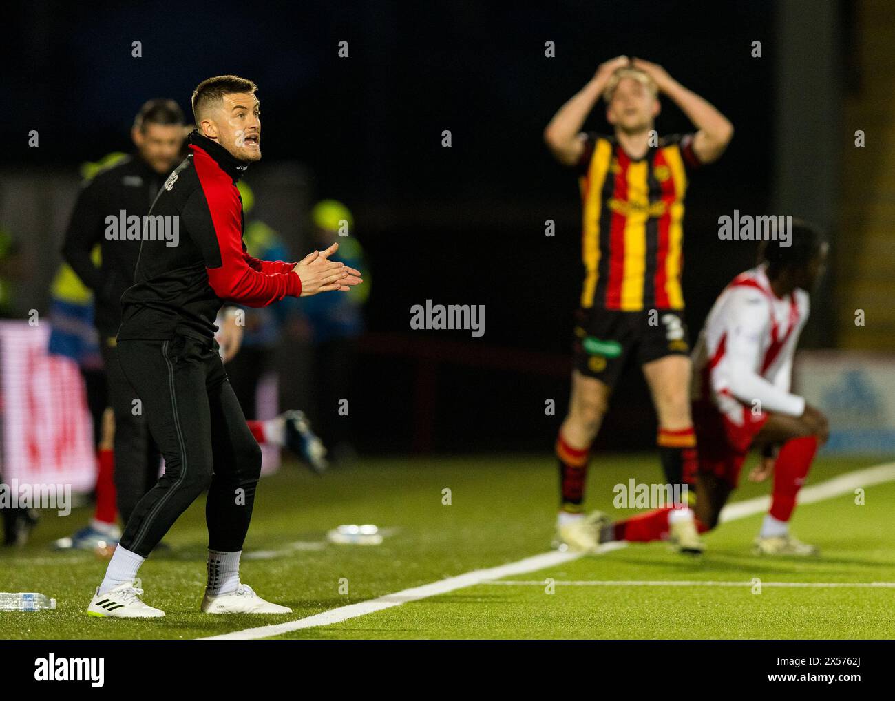 Rhys davies von schottland -Fotos und -Bildmaterial in hoher Auflösung ...