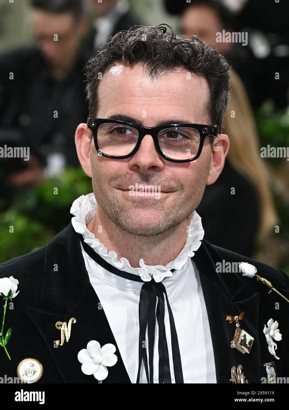 New York, USA. Mai 2024. Adam Mosseri kommt zur Met Gala, Sleeping ...
