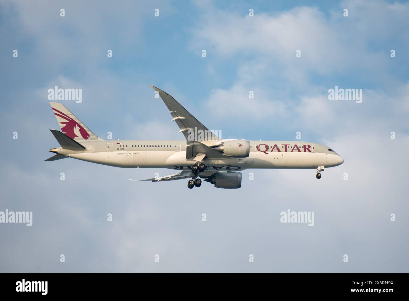 Doha, Katar - 05. Mai 2024: Qatar Airways Boeing 787-9 Dreamliner ...
