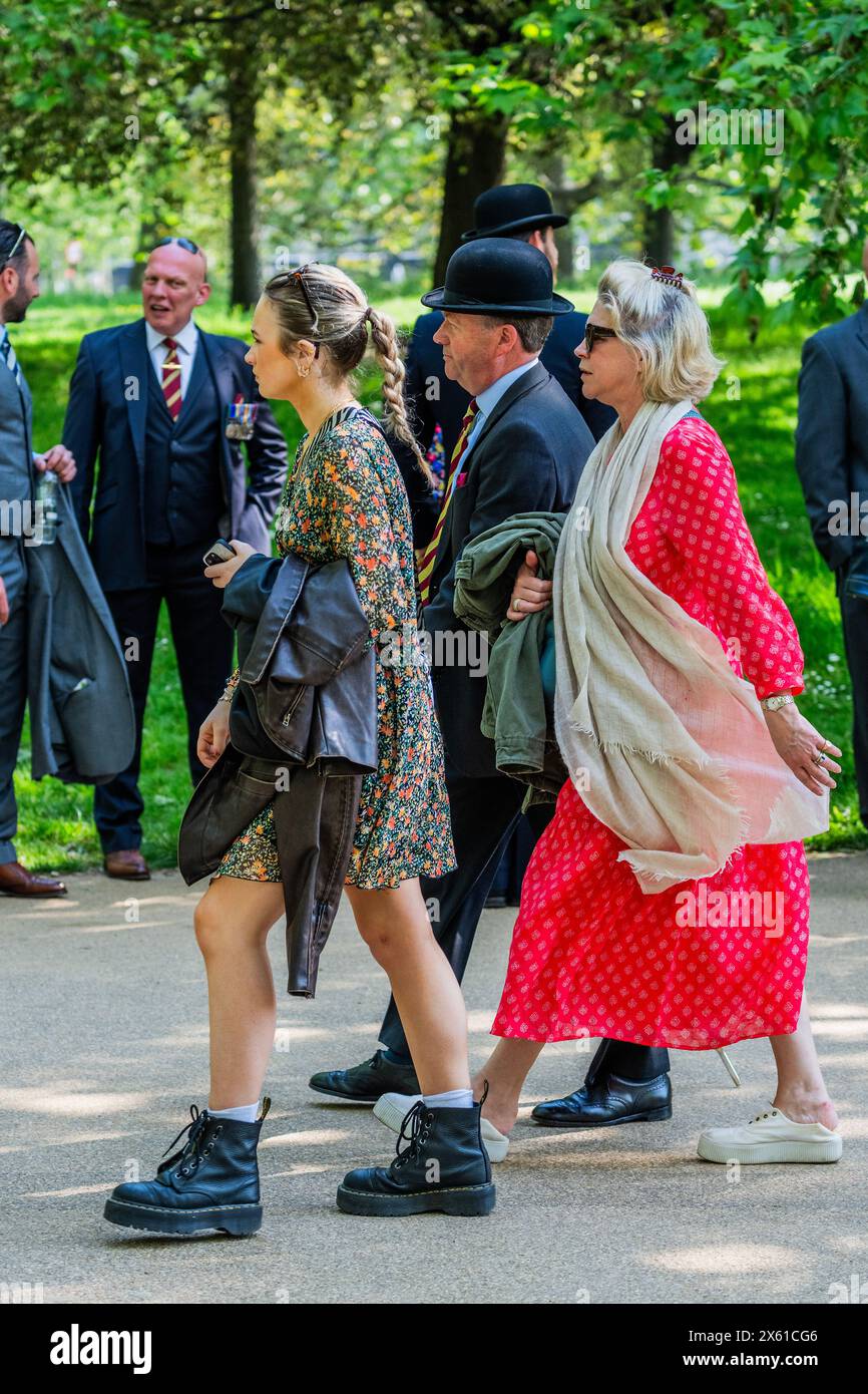 London, Großbritannien. Mai 2024. Veteranen und Familien kommen an ...