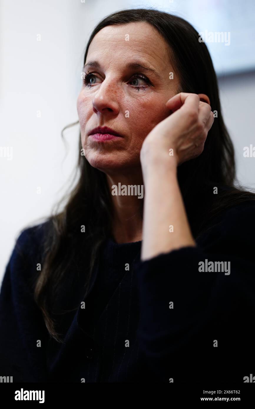 Deutsche Schauspielerin und Sängerin Meret Becker im Interview mit der ...