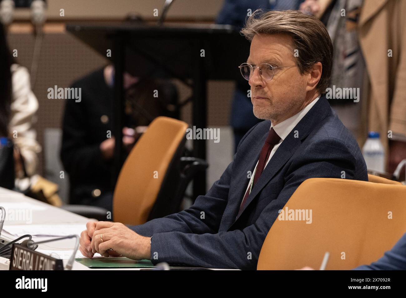 Der slowenische Botschafter Samuel Zbogar nimmt am 16. Mai 2024 an ...