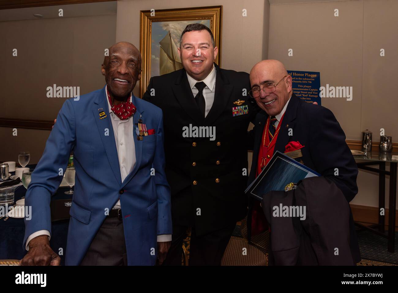 Verleihung der Gedenktafel zum Gedenken an die Empfänger der US ...