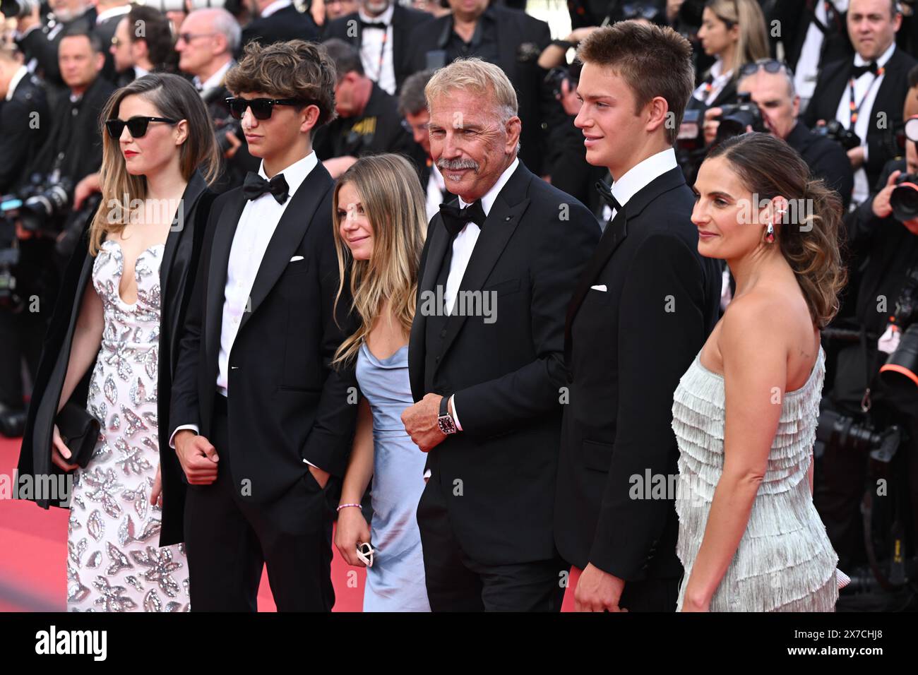 Hayes logan costner -Fotos und -Bildmaterial in hoher Auflösung – Alamy