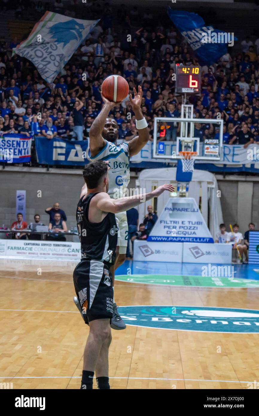 Desio, Italien. Mai 2024. Anthony Hickey (Pallacanestro Cantu) während ...