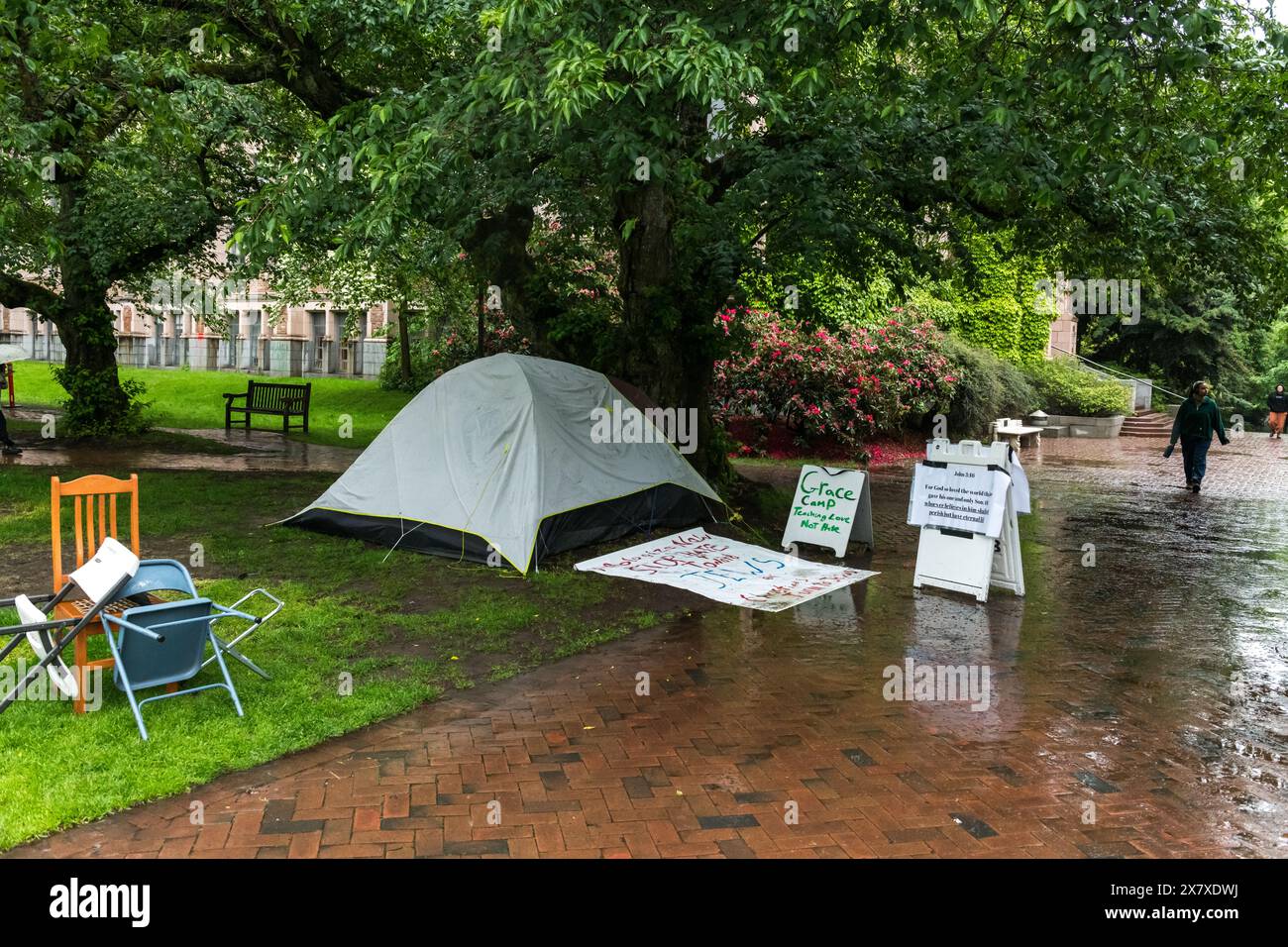 Seattle, USA. Mai 2024. Ein Zelt ist noch im palästinensischen Lager in ...