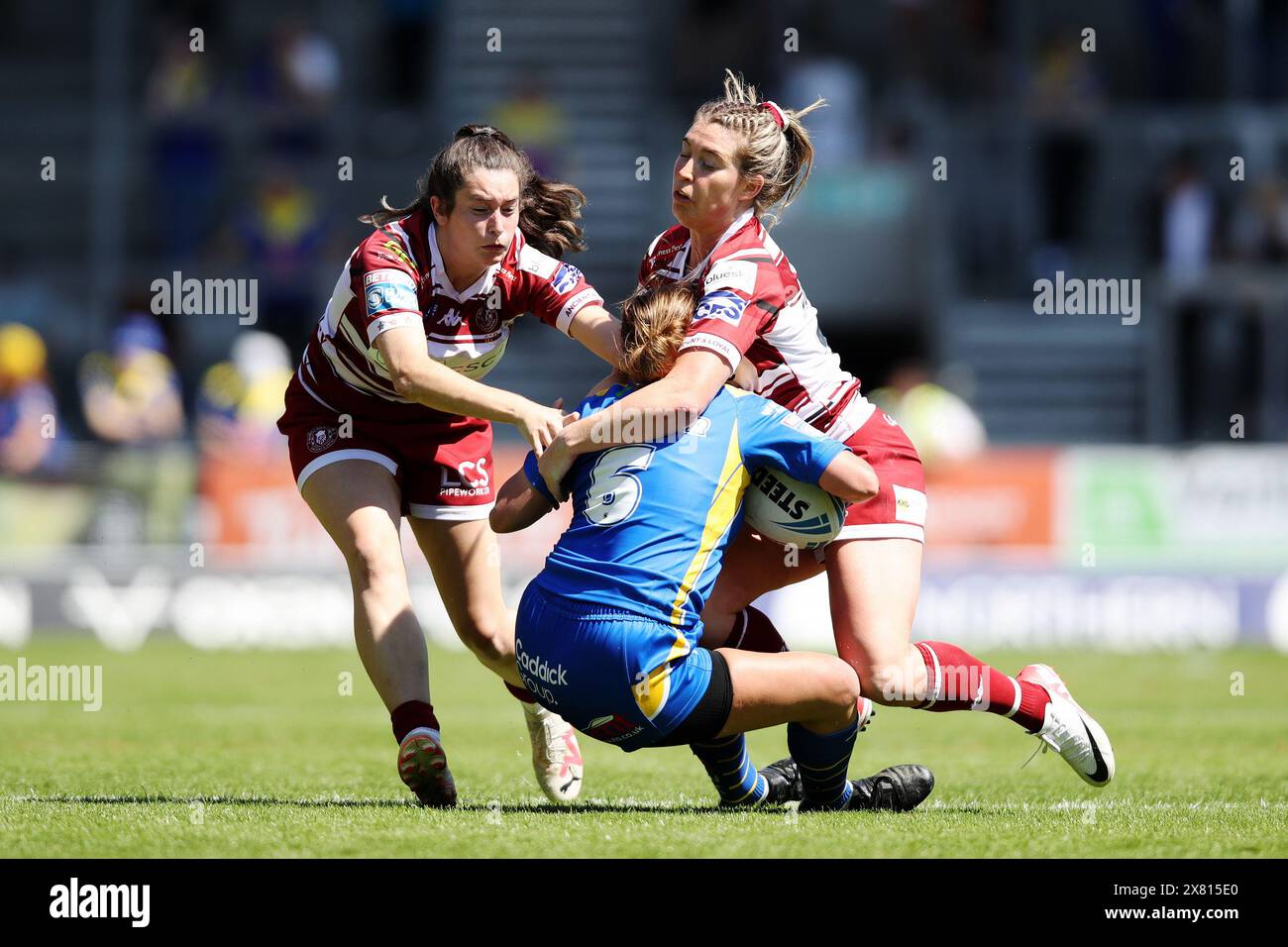 Hanna Butcher von Leeds Rhinos wird im Halbfinale des Betfred Women's ...
