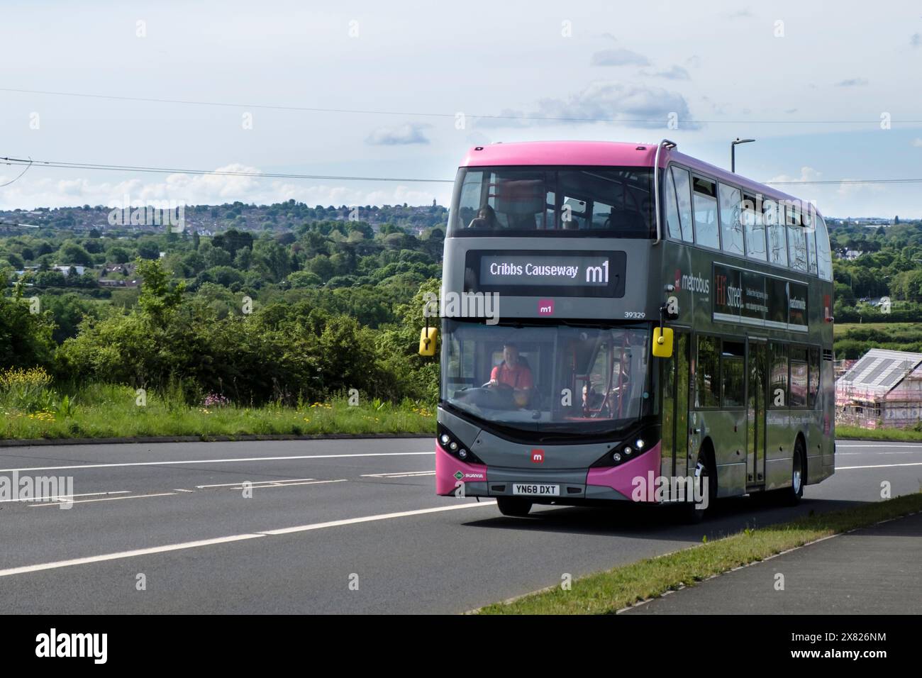 Bristol Metrobus M1 vom Zentrum zum Cribbs Causeway. Öffentliche ...