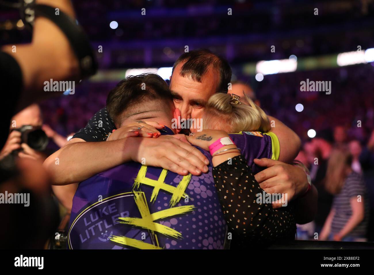 23. Mai 2024; O2 Arena, London, England; 2024 PDC Premier League Darts ...