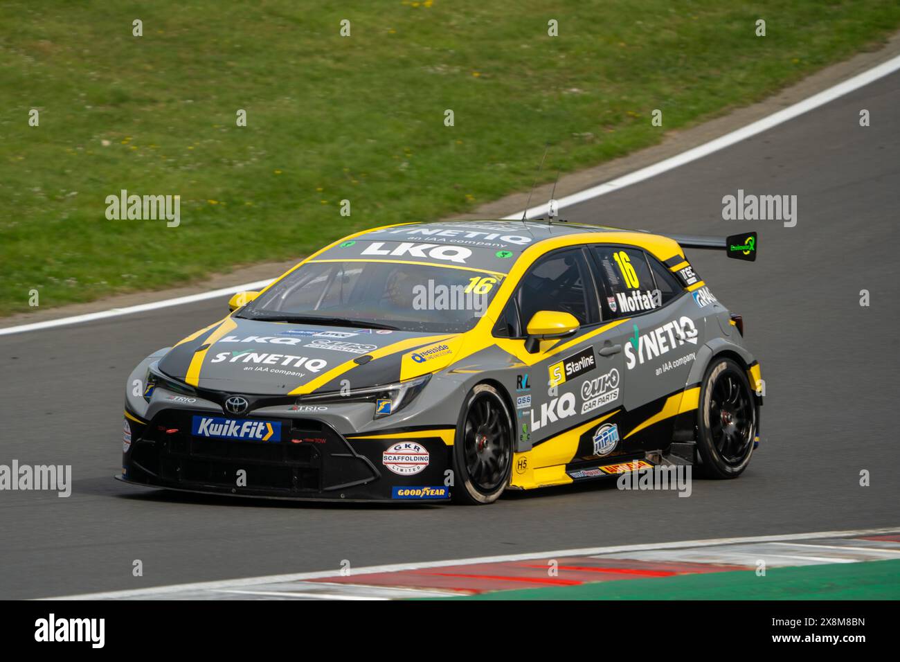 Sevenoaks, Kent - 11. Mai 2024: Aiden Moffat 16 LKQ Euro Car Parts with ...