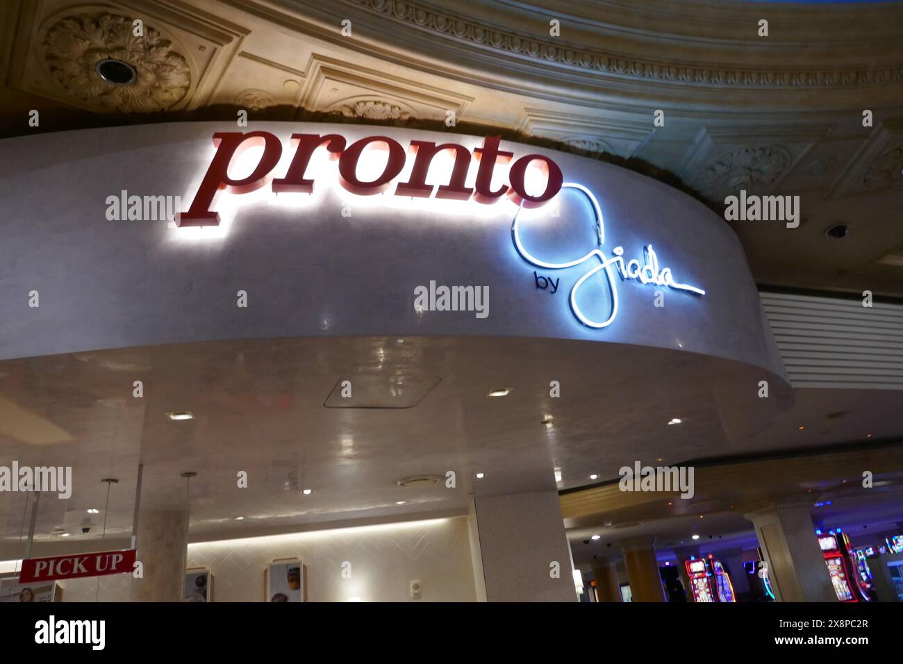 Las Vegas, Nevada, USA 15. Mai 2024 Pronto Wine Bar by Giada im ...