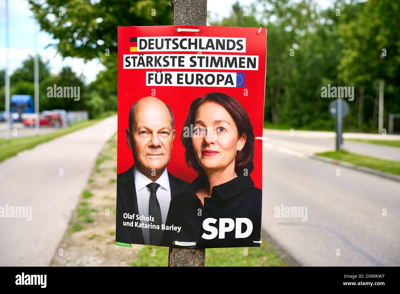 Stettenhofen, Bayern, Deutschland - 28. Mai 2024: Wahlplakat zur ...